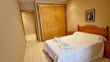 Apartamento, 2 quartos, para fumantes, sacada | 2 quartos