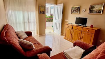 Apartamento, 2 quartos, para fumantes, sacada | Sala de estar