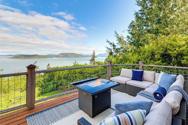 Snow Goose Point: Stunning Views & New Hot Tub! - 阿納科特斯