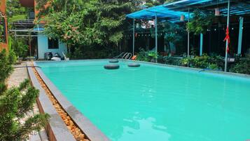 Piscina externa