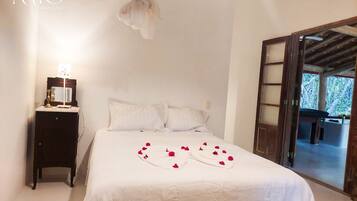 Suite-Estúdio Deluxe, varanda | Wi-fi grátis