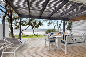 Absolute Beachfront - Seaside Serenity - sand dunes - Currimundi ...