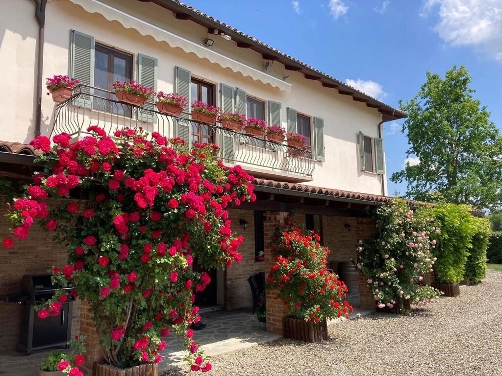 Vila, sacada, vista para o jardim | Roupas de cama premium, frigobar, Wi-Fi de cortesia, roupa de cama