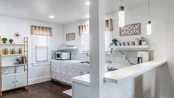 Casa, várias camas, varanda, vista para o oceano (1117 Ocean A +B) | Cozinha privada