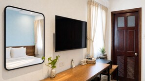 Quarto Triplo | Secretária, Wi-fi grátis 