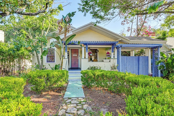 4 Mi To Dtwn! Tranquil Tampa Getaway W/ 2 Decks - Tampa, FL