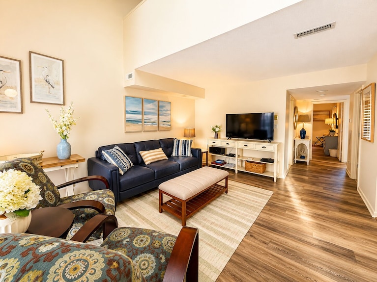 Upscale Rehoboth Retreat Minutes From Beach & Boardwalk - Dewey Beach, DE