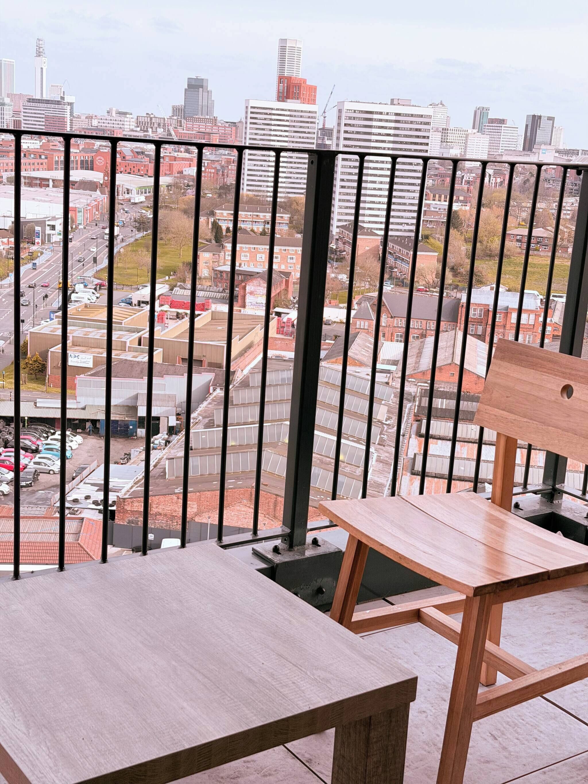 Apartamento, 1 quarto, para fumantes | Sacada