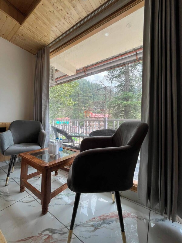 Hotel The Travica Kasol - カソル