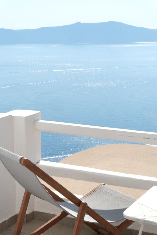 Mnimes Guesthouses Santorini - Santorini