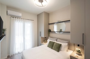 Apartamento de Luxo, varanda, Vista para a cidade | Cofre com capacidade para portátil