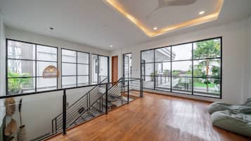 Vila superluxo, sacada, vista para a piscina | Parte interna
