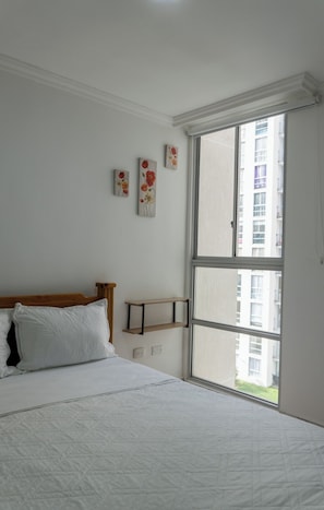 Apartamento Comfort, vista para a montanha | Ferro/tábua de engomar, Wi-fi grátis 