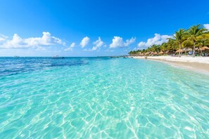 Relaxing Apartment with King Bed & Pool 2BR | Lapso Tulum Reviews ...