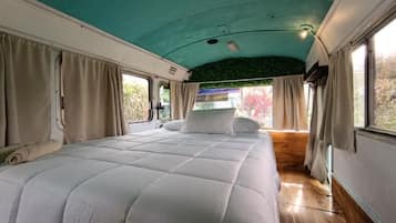 Quarto Familiar, vista para a montanha | Cortinas/cortinados opacos, Wi-fi grátis