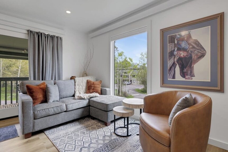 Stylish Condo With Balcony, Washer / Dryer, Wifi, Mountain Views, Steps To Shops - Teton Village, WY