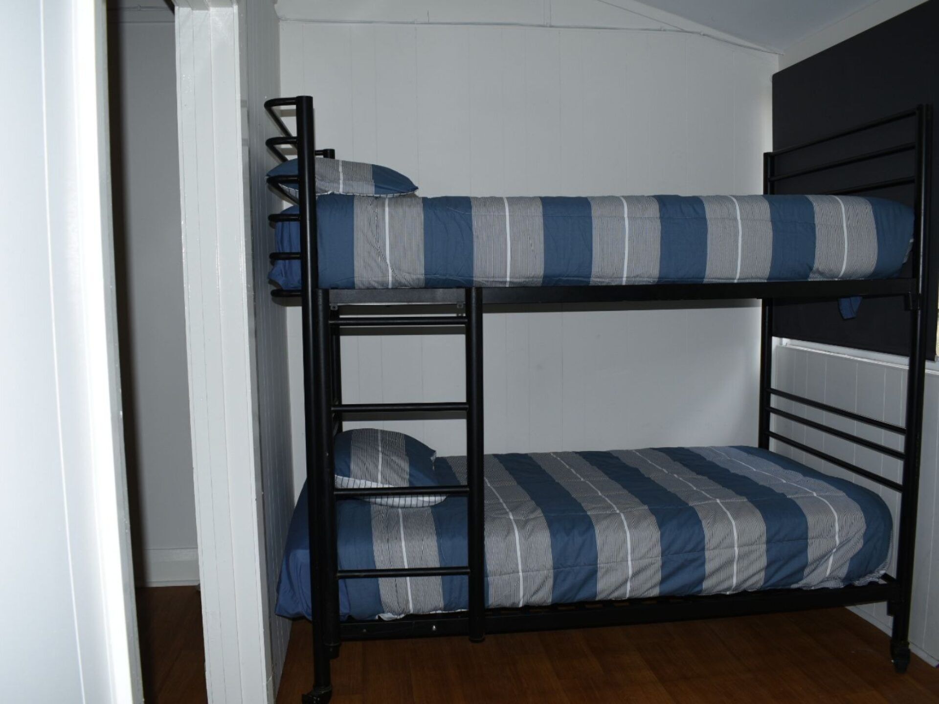 Apartamento Standard | Ferro/tábua de engomar, roupa de cama fornecida 