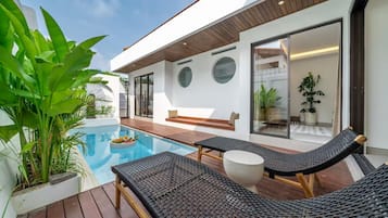 Villa Design, 2 quartos, piscina privativa | Piscina | Piscina exterior, guarda-sóis, espreguiçadeiras