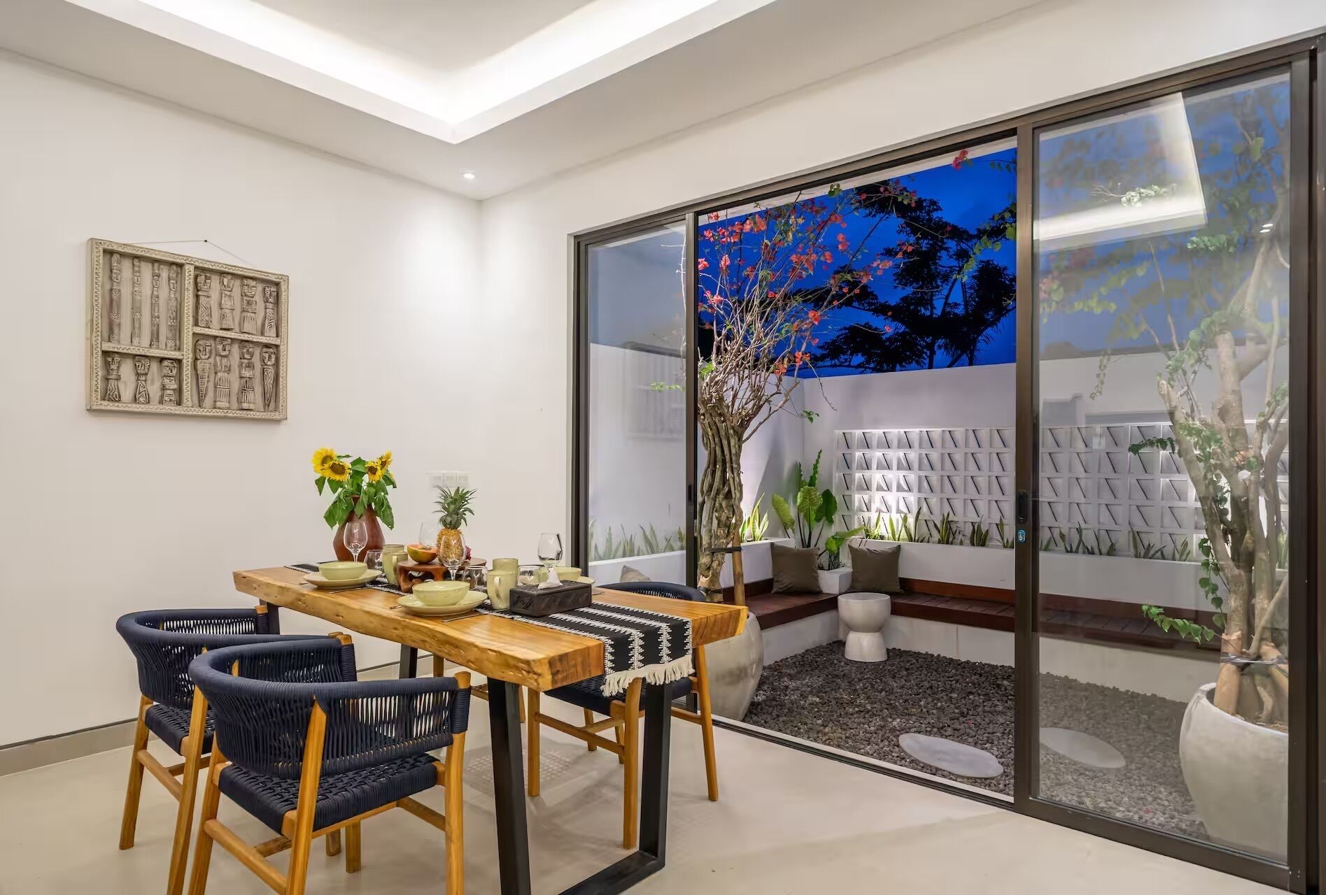 Villa Design, 2 quartos, piscina privativa | Refeições ao ar livre