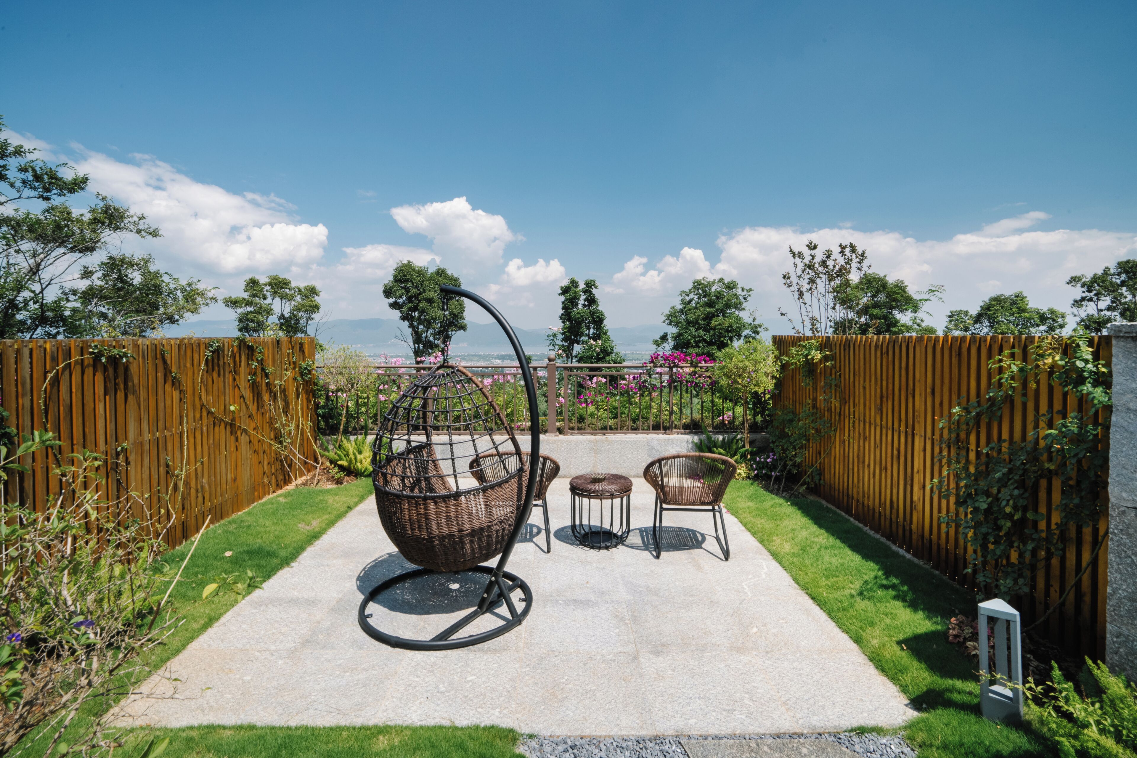 Quarto casal conforto, varanda, vista para o lago | Terraço/pátio