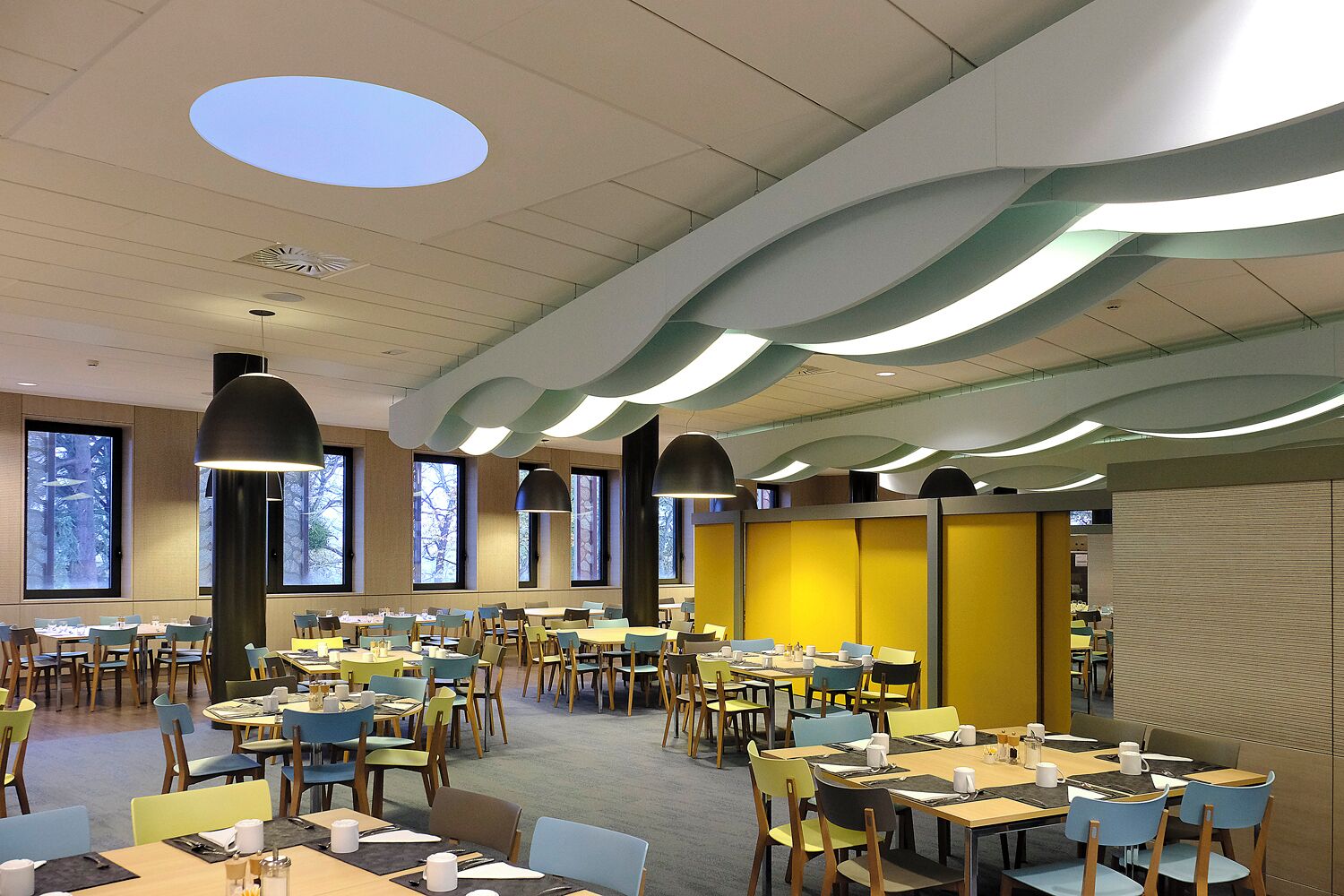 Pequeno-almoço tipo buffet diário incluído 