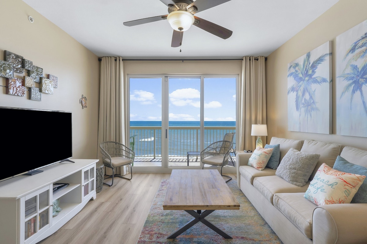 Apartamento em Condomínio Fechado, 3 quartos, vista para o oceano (904E) | Sala de estar