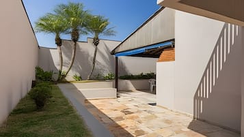 Apartamento Superior | Terraço/pátio interior