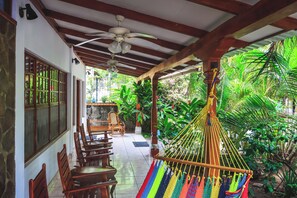 Quarto Triplo Comfort | Terraço/pátio interior