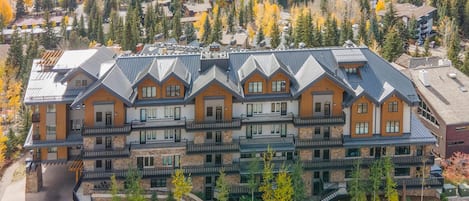 Condo, várias camas (Altus 305, 3BD Vail Village Condo wit) | Fachada