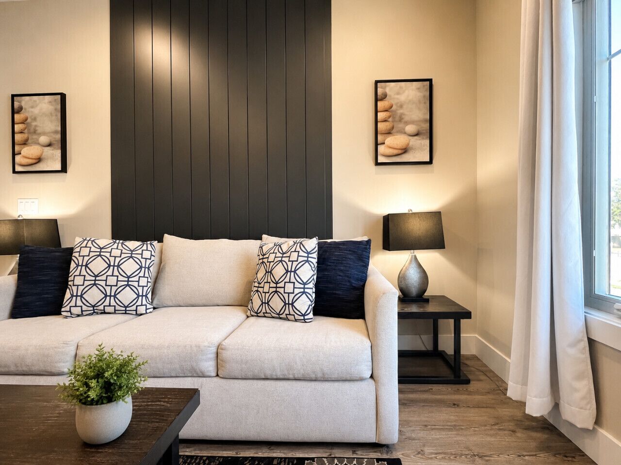 The Ledge 9 | 2br | Rooftop Patio |Downtown - Traverse City, MI