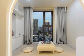 Quarto casal clássico | Vista do quarto