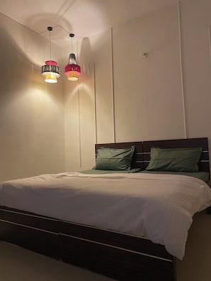 Quarto solteiro superior | Wi-Fi de cortesia