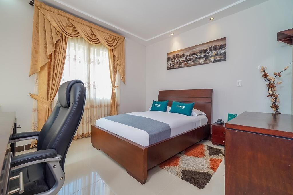 Quarto duplo standard | Cofres nos quartos, ferros/tábuas de passar roupa, Wi-Fi de cortesia