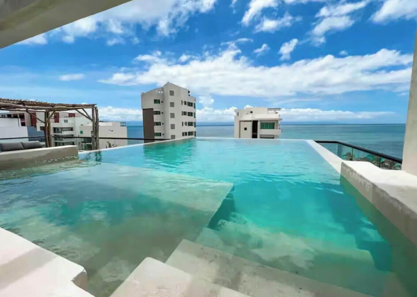 Apartamento conforto, sacada, vista para a praia | Piscina | Piscina externa