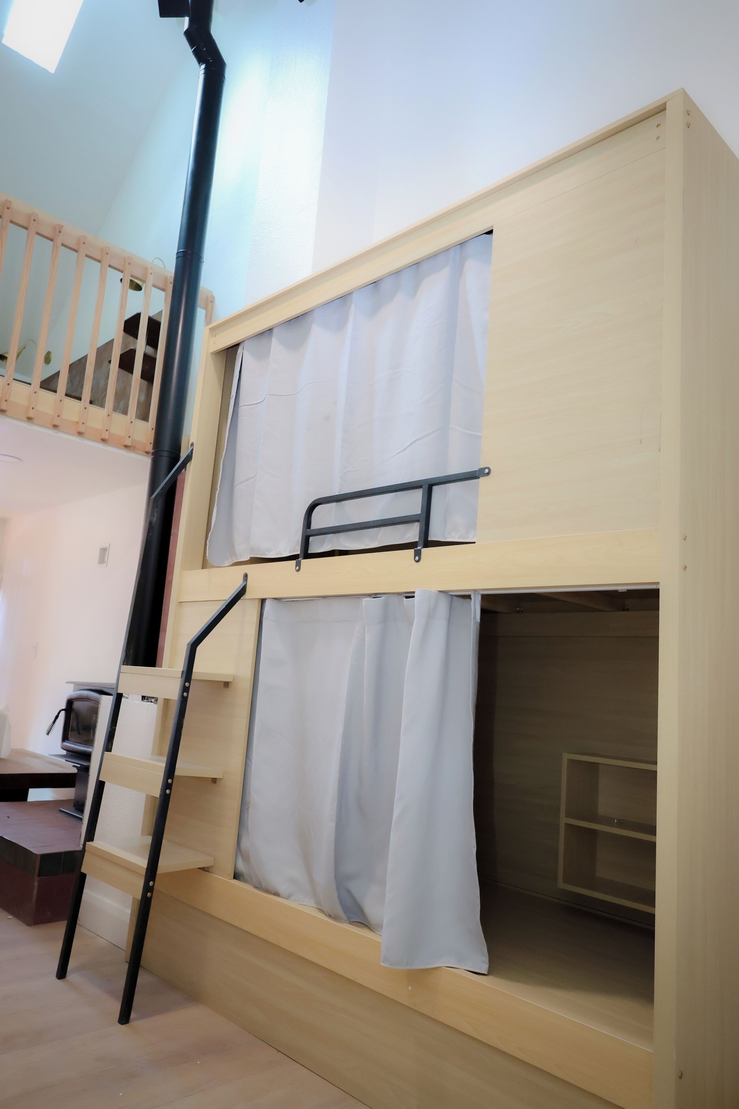 Suíte premium, vista para o lago | Cortinas blackout, Wi-Fi de cortesia, roupa de cama