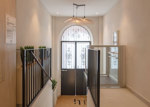 Entrada (vista interior)