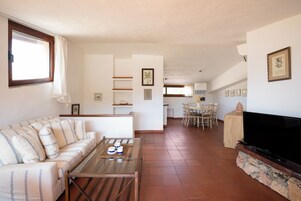 Dúplex, vista para o mar | Sala de estar