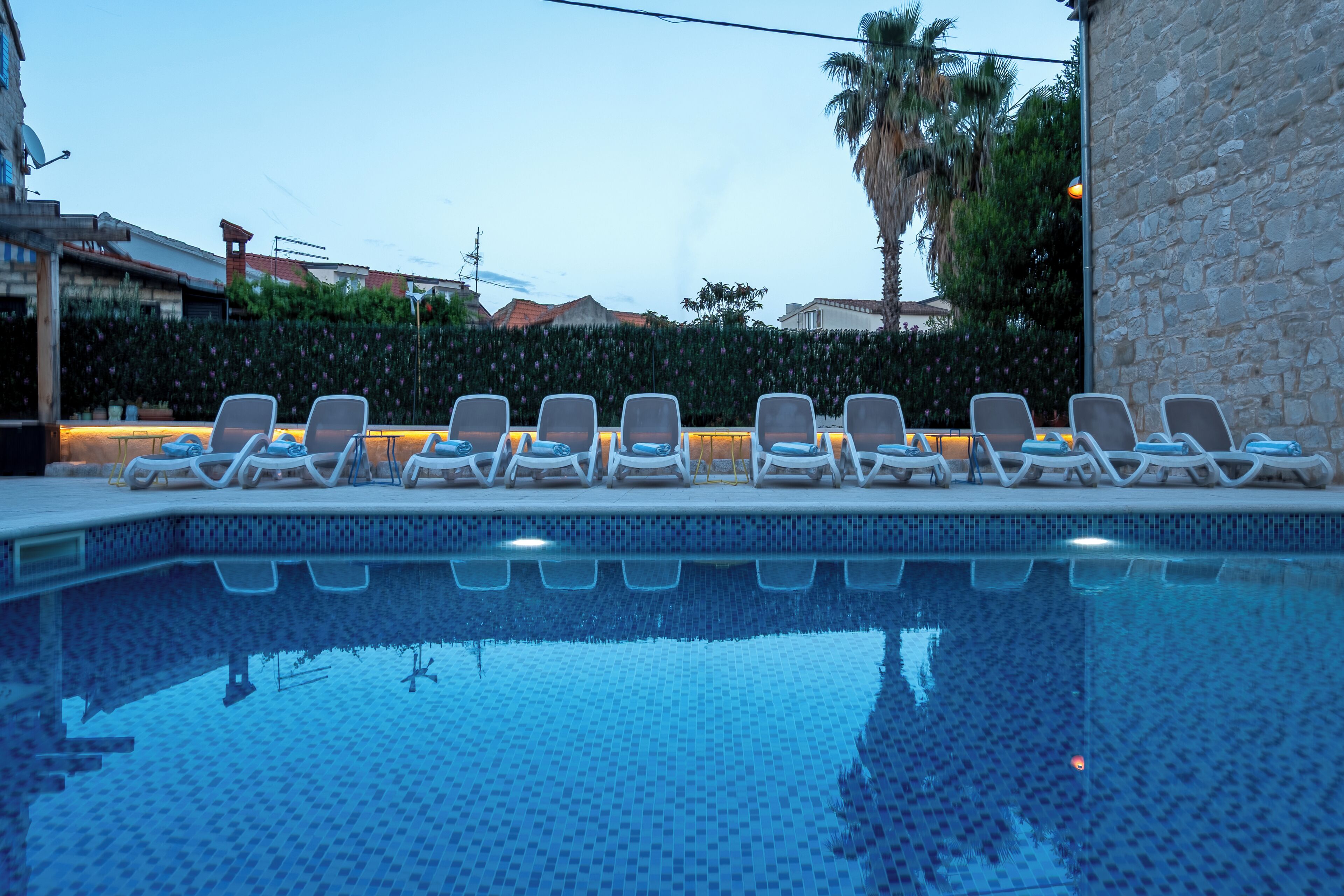 Piscina externa sazonal