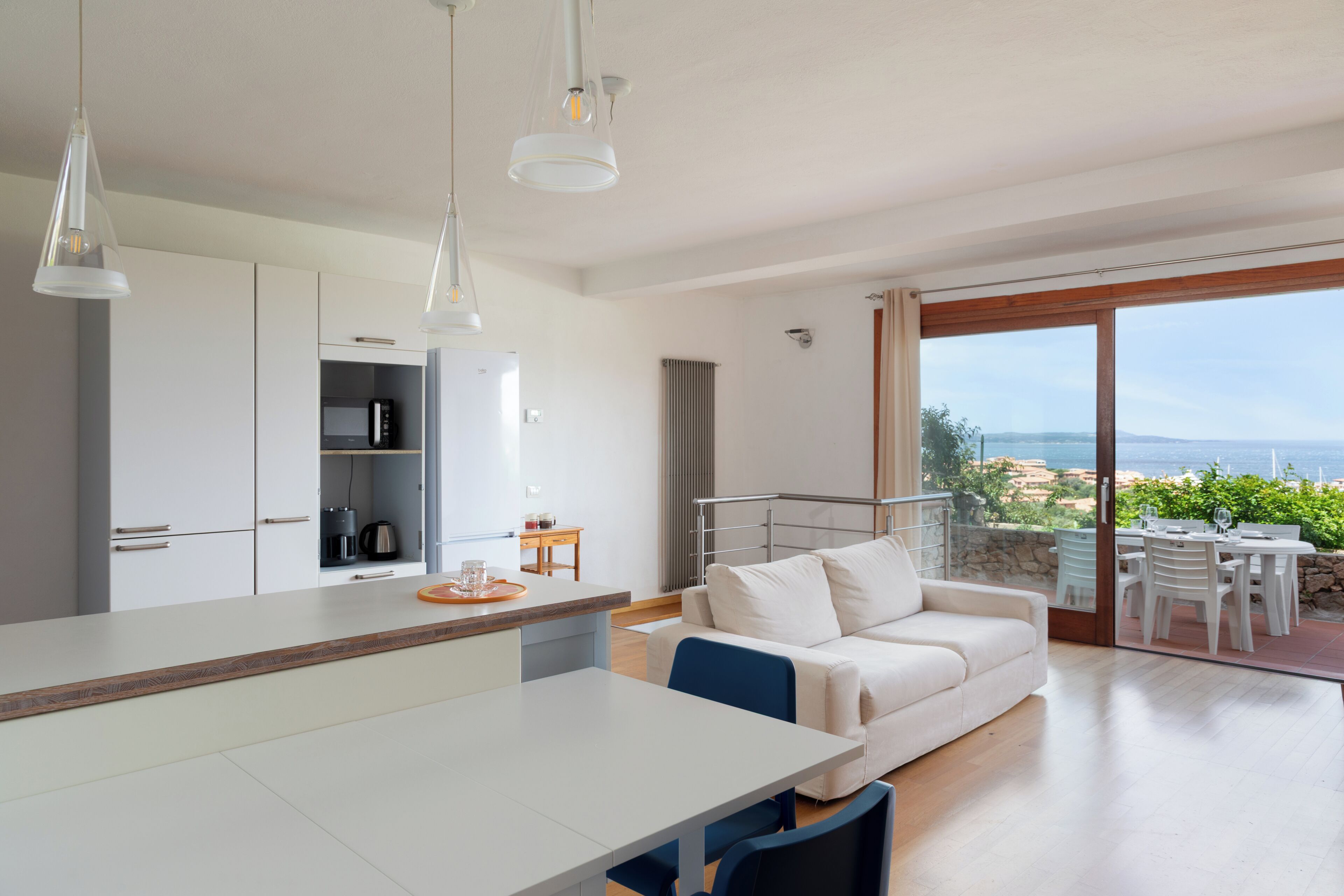 Dúplex, vista para o mar | Interior