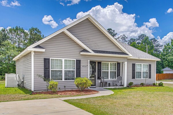 6 Mi To Dtwn Conway! Quiet Family Getaway W/ Patio - South Carolina