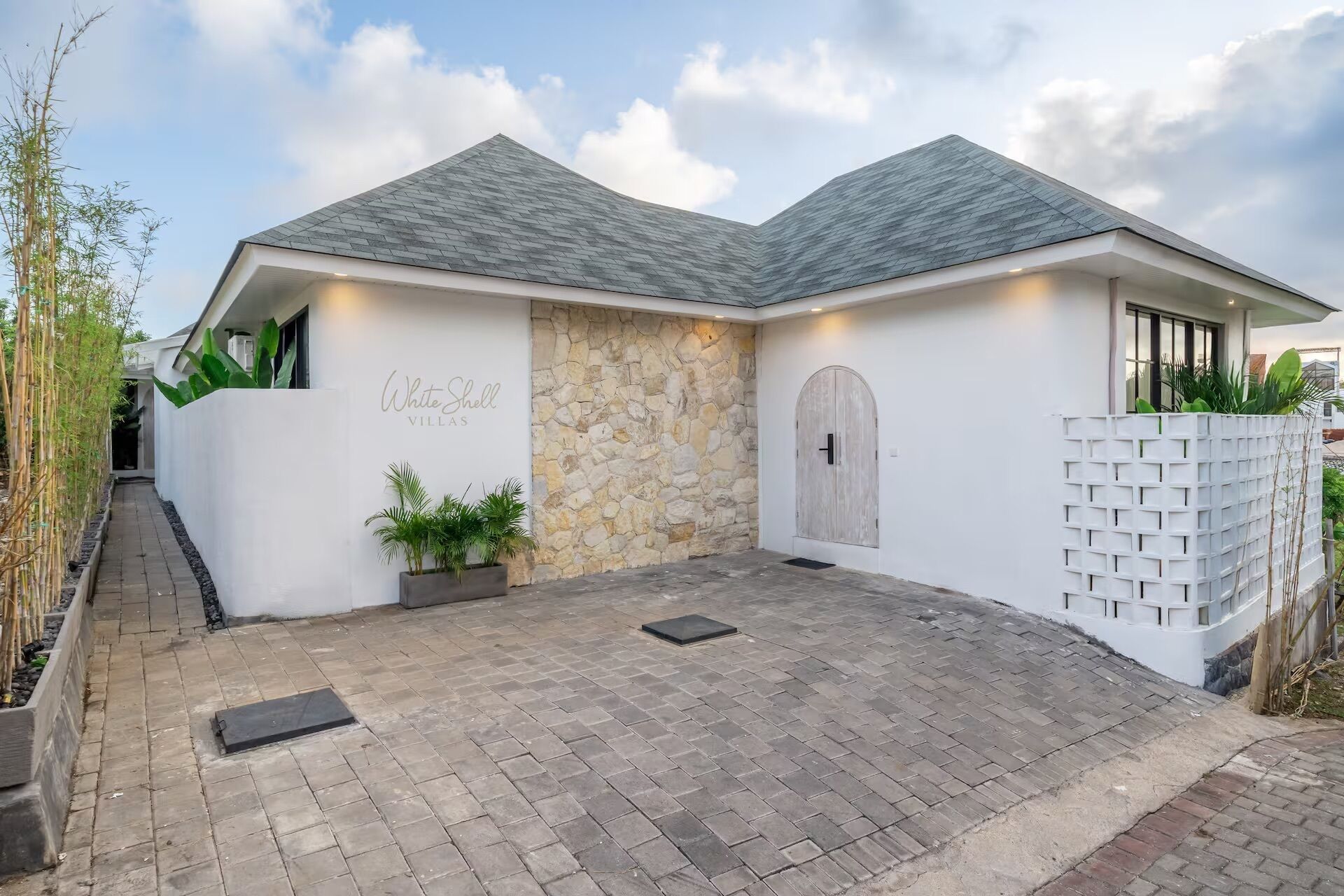 Vila design, 3 quartos, piscina particular | Fachada