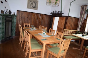 Café da manhã, almoço e jantar