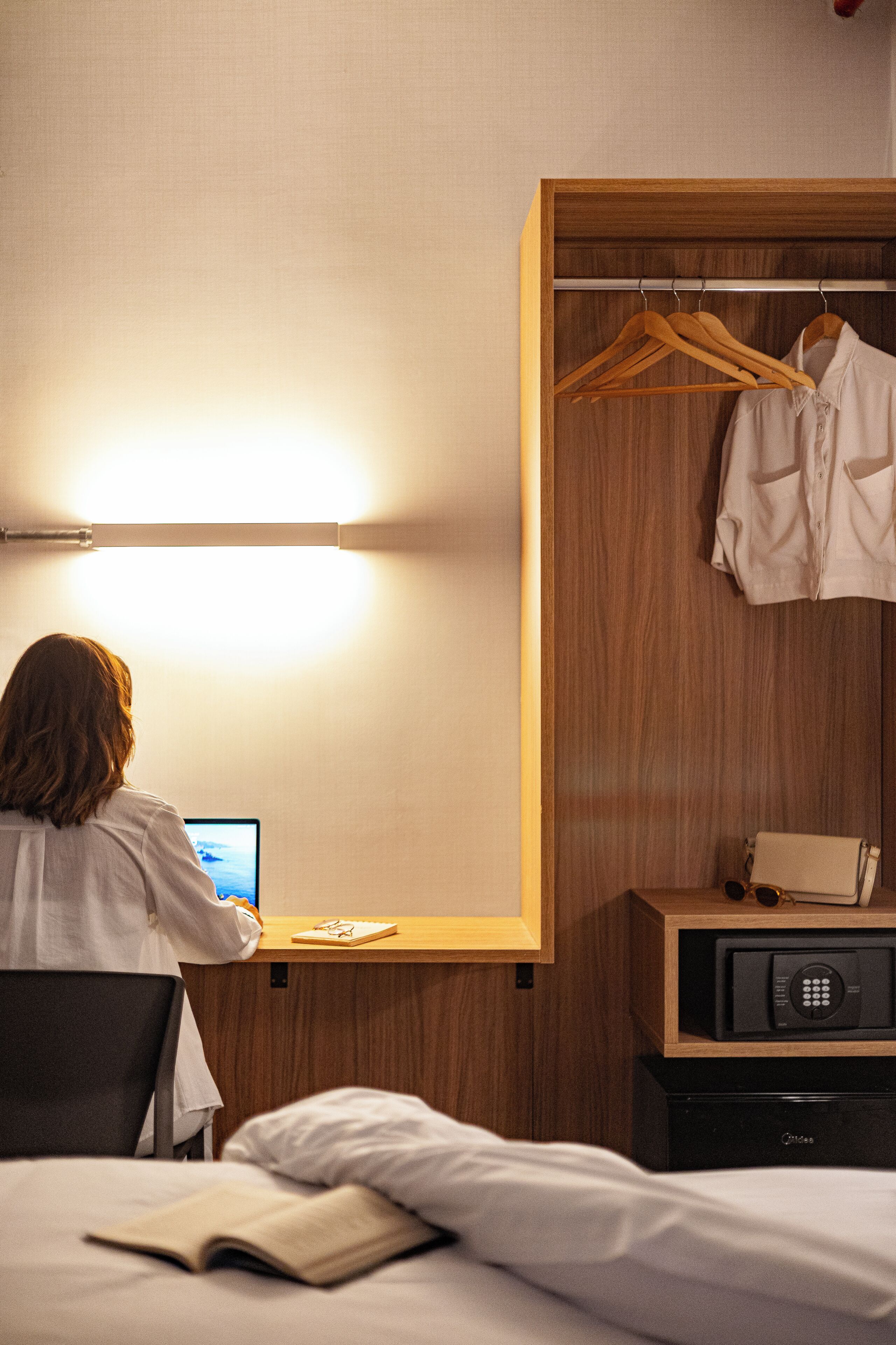Quarto duplo standard | Wi-Fi de cortesia, roupa de cama