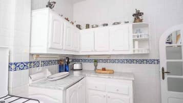 Apartamento, 2 quartos, fumadores, varanda | Interior