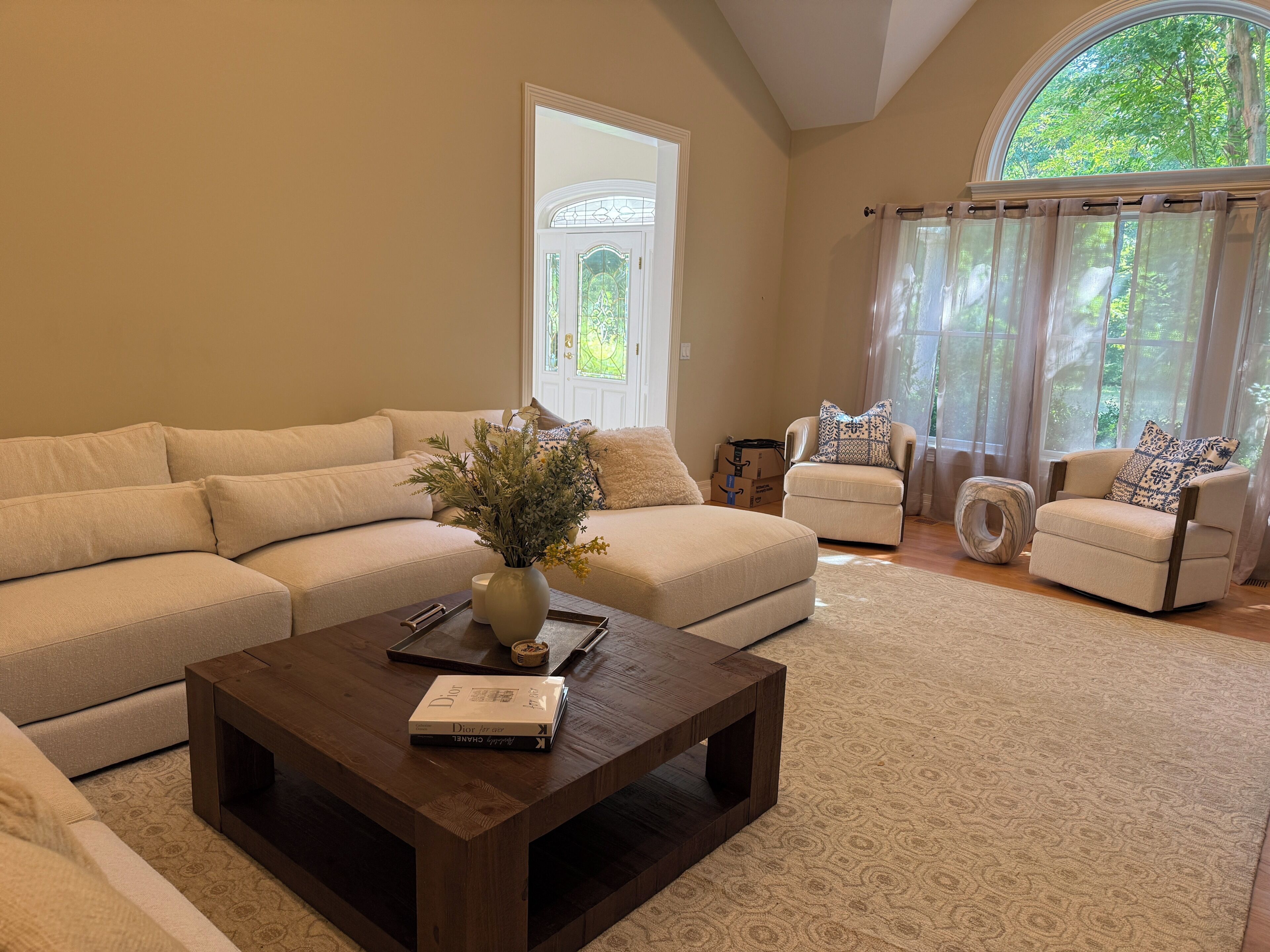 Newly Furnished Hamptons Retreat With Total Privacy And Resort Style Living - Hampton Bays, NY