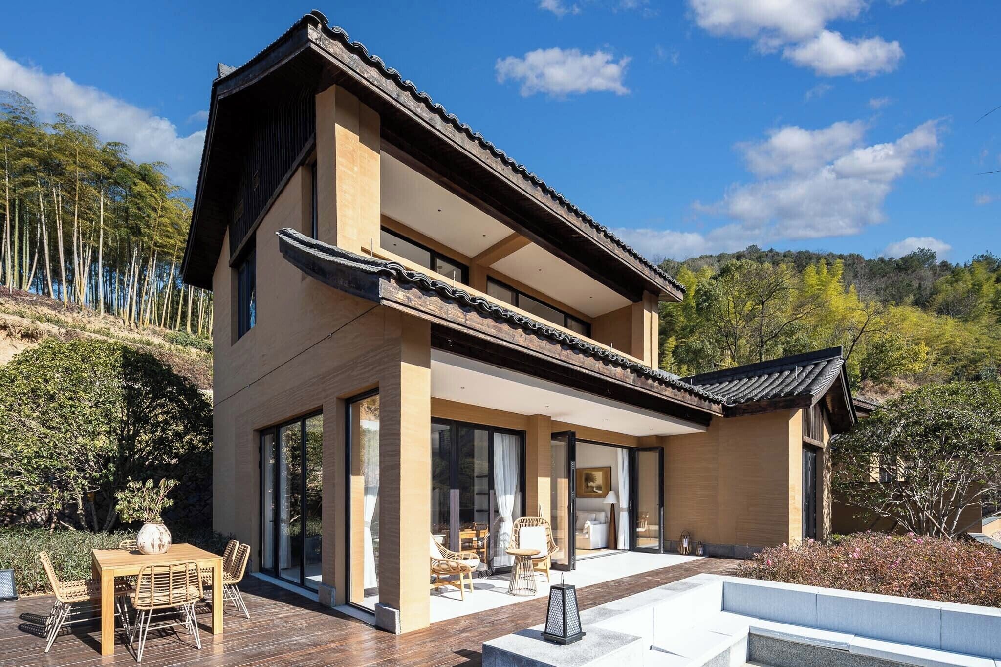 Fachada da propriedade