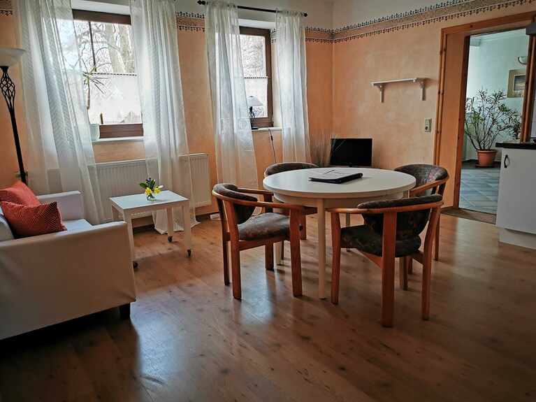 04 App. 2 Pers - Family-friendly Country Vacation In A Manor House - Rügen