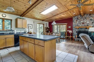 Casa (3 Bedrooms) | Interior