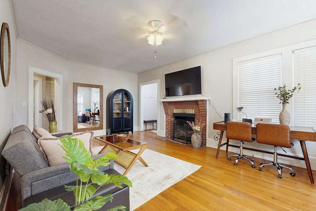 Centrally Located Home, With Cottage, In Brevard - Close To Outdoor Activities! - Brevard, NC