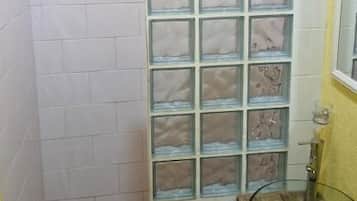 Quarto casal conforto, vista para a montanha | Banheiro